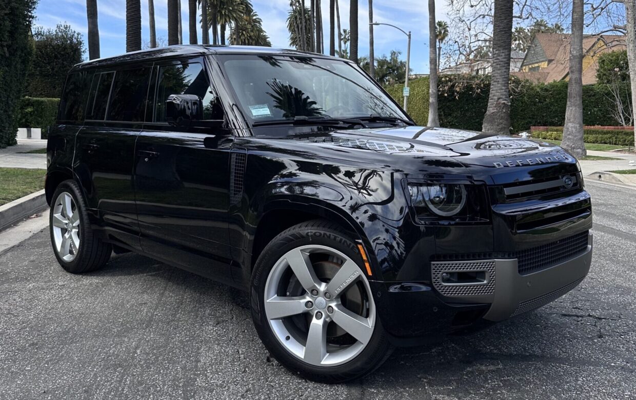 Land Rover Defender 130 V8 - Beverly Hills Car Rental
